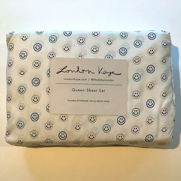 London Kaye | Bedding | London Kaye Smiley Face 4 Pc Sheet Set Queen ...